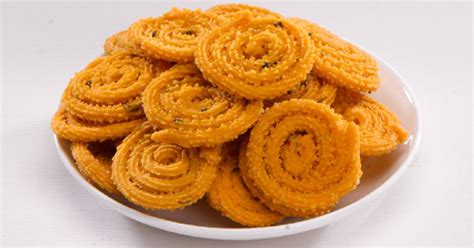 Murukku Recipe ~ කරස් කරස් ගාලා කන්න මුරුක්කු හදමු Hadakari Lk