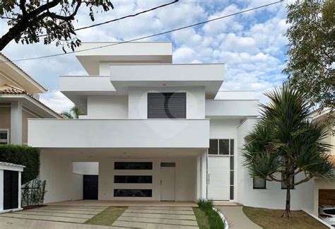 Casa de Condomínio na Avenida Professora Izoraida Marques Peres Jardim Residencial Tivoli