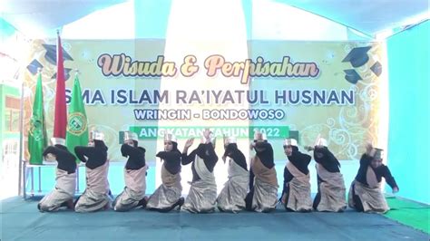 Tari Saman Ratoh Jaroe Oleh Siswi Sma Islam Raiyatul Husnan Wringin