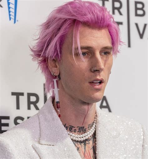 Top 10 Celebrities With Pink Hair Male And Female Hairdo Hairstyle
