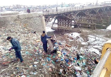 srinagar generates 520 mts garbage daily 100 tons more than 2021