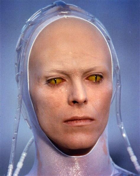 David Bowie The Man Who Fell To Earth Alien Pose Vintage 8x10 Color