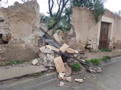 Lluvia Derrumba Viejas Casas En Matehuala