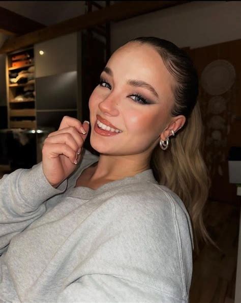 Juliabeautx Rgermancelebs