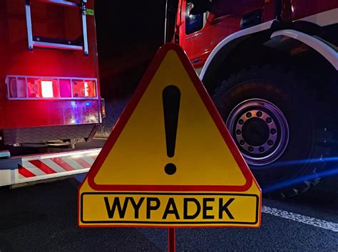 Gro Ny Wypadek Na Drodze Krajowej Trwa Walka O Ycie Jednej Osoby Trasa Jest Zablokowana