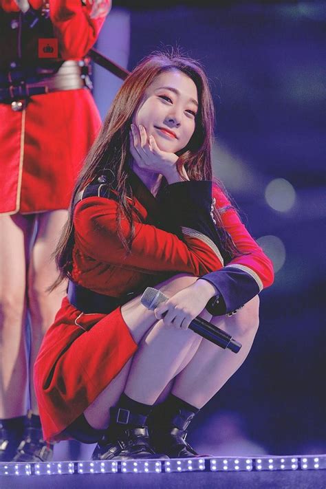 Пин от пользователя Moonie на доске Wjsn