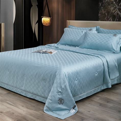 Комплект с одеялом Roberto Cavalli