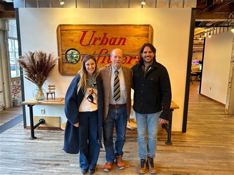 Dick Hayne And His Wife Meg Are Legends 50 Years After The Opening Of The First Free People