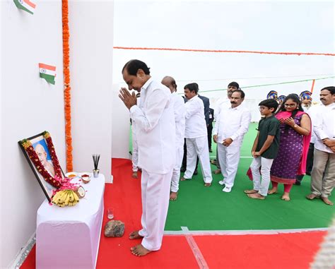 తెలుగు రాష్ట్రాల్లో ఘనంగా 77వ స్వాతంత్ర్య దినోత్సవ వేడుకలు 77th
