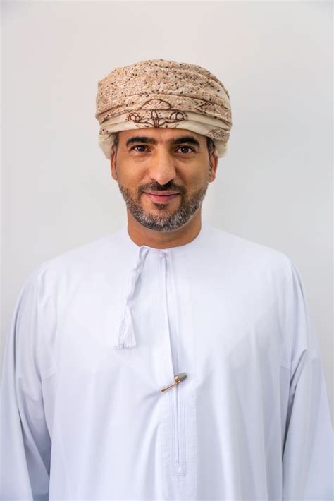 استقالة الرئيس التنفيذي لـ”الأسماك العمانية” شؤون عمانية