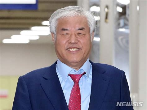 홍준표 전광훈에 약점 잡혔냐 Vs 김기현 악의적 공세 네이트 뉴스