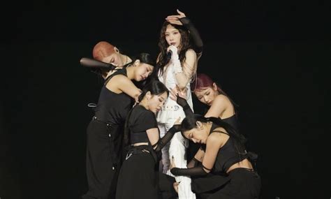 Taeyeon Expresses Deep Gratitude For Fans For Filling Up Seats At Her