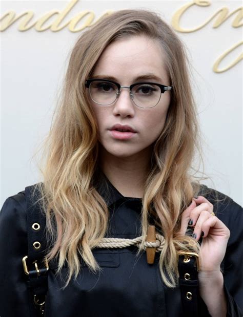 Suki Waterhouse Porn Pic Eporner