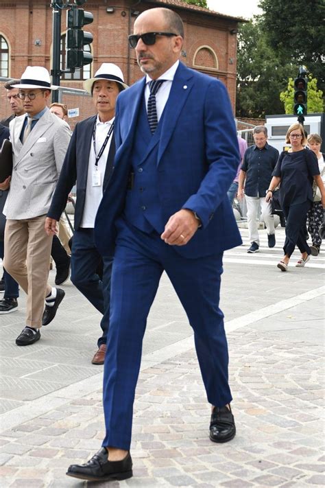 結婚式の服装に悩む男性必見！ゲストでお呼ばれした時に焦らない着こなしのポイントandおすすめアイテムを紹介 メンズファッションメディア