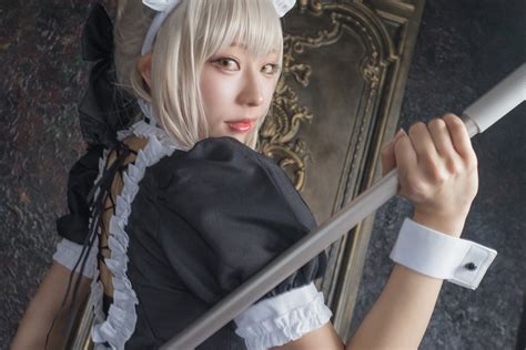 【画像】りなしぃ セクシー美女コスプレイヤーがたまらんすぎるのでまとめてみた！ コスッピ！