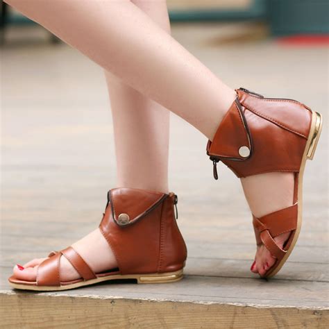 Ulass Fashion Back Zippers Women Flat Gladiator Sandals 2016 Summer