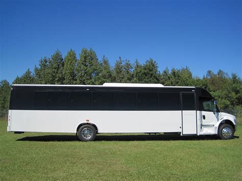 Freightliner M2 45 Passenger Bus With Restroom Rt