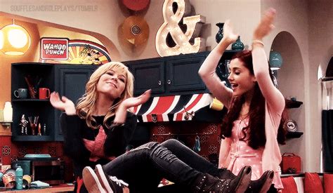 Jennette Mccurdy Ariana Grande  Wiffle