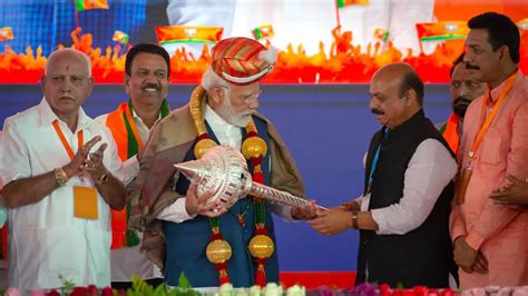 Prime Minister Narendra Modi Rahul Gandhi Bs Yediyurappa Among Star