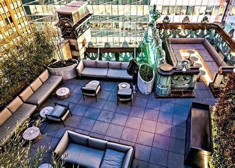 Nycs Knickerbocker Hotel Opens Haute Rooftop Cigar Lounge