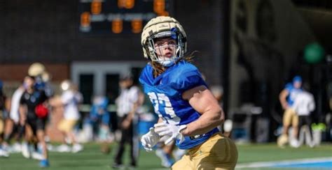 Hair Like Hemsworth Carson Steele Fits The Bill As UCLA S New Leading Man With A Pet Alligator
