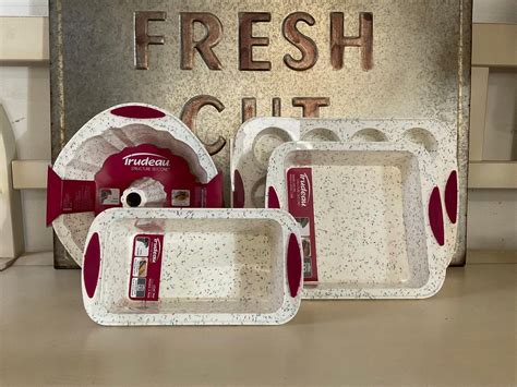 Trudeau Pink Bakeware Sets Mercari