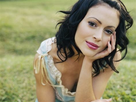 Alyssa Milano Charmed Wallpaper 135120 Fanpop