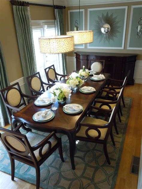 Circle Motifs Ground This Dining Room With Chairs From Fairfield And