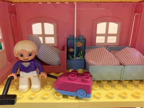 Lego レゴ レゴデュプロ ピンクのドールハウス ピンク ドールハウス レア 廃盤 4966レゴ デュプロ｜売買されたオークション情報
