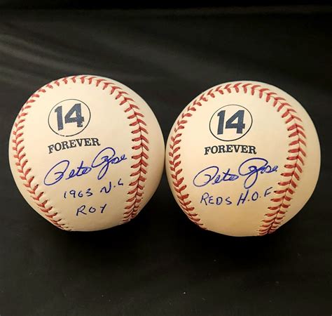 Pete Rose Autographed Commemorative Baseball