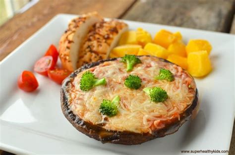 Portabella Mushroom Pizza With Broccoli