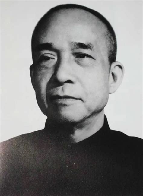 他曾經當過兩位元帥的政委，建國後官至正國級，擔任了21年副總理 歷史 天天要聞