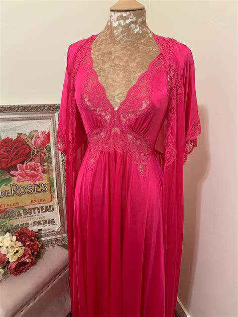 Newcaribbean Sunset Pinkgold Label Olga Peignoir Set Etsy Peignoir