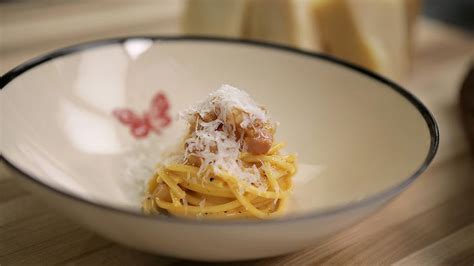 Watch How To Make Carbonara From The Chef Behind Massimo Bottura S
