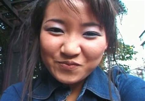 Amateur Whore Yuko Is Willing To Masturbate In Front Of Cam Video