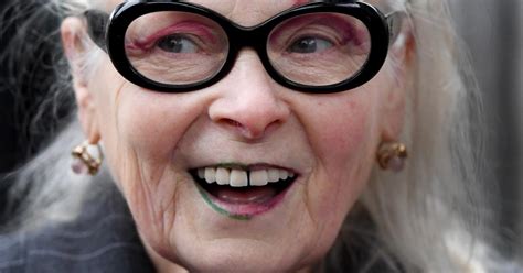 Murió Vivienne Westwood la diseñadora y activista inglesa que fue