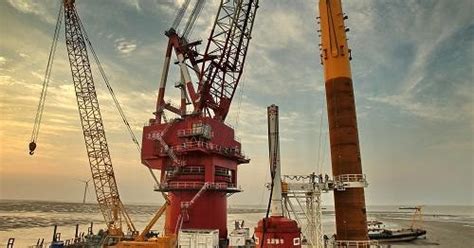 Kapal Instalasi Turbin Angin Terbesar Di China China Indonesia