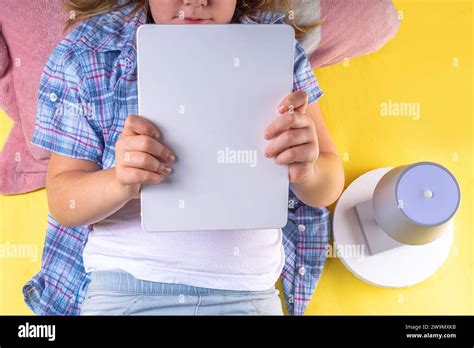 Li Fi Fast Internet Wireless Connection Concept New Lightening Device
