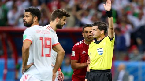 What Are The Duties And Responsibilities Of Soccer Referees Marca