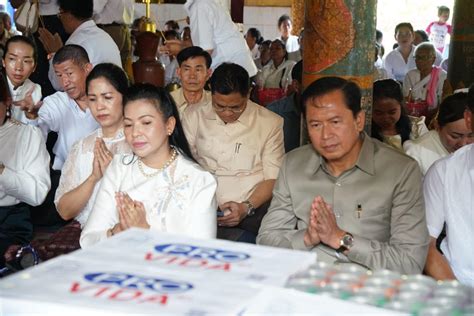 ឯកឧត្តម វង សូត អញ្ជើញចុះពិនិត្យមើលការដ្ឋានសាងសង់អគារសិក្សា១ខ្នង