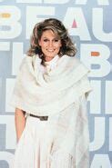 Beth Logan Theboldandthebeautiful Wiki Fandom
