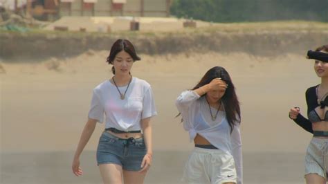 여자 몸매 골반 있으면 가슴 없어도 괜찮나요 Mlbpark