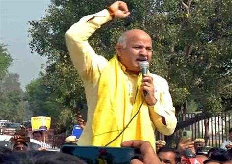Delhi Deputy Cm Sisodia Arrested In Excise Policy Scam Pioneer Edge