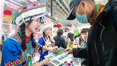 最后一天！文旅博览会人气不减！ 湖北日报新闻客户端