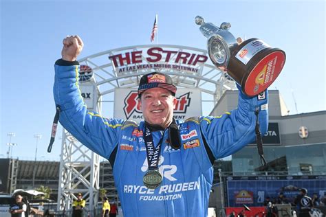 Nascar Legend Tony Stewart Wins First Top Fuel Race Drag Bike News
