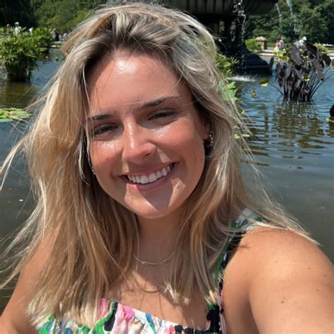 𝐫𝐚𝐜𝐡𝐞𝐥 𝐫𝐞𝐧𝐞𝐞 Rachelreneexo • Threads Say More