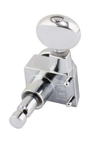 Fender Locking Tuners With Vintage Style Buttons Polished Chrome