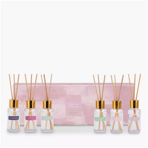 Best Reed Diffusers 2021 The Diffusers That Smell Amazing Glamour Uk