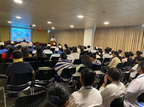 Dr Kavinda Rajapakse Consultant Asiri Central Hospital Facebook