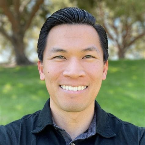 Andrew Hoang Linkedin